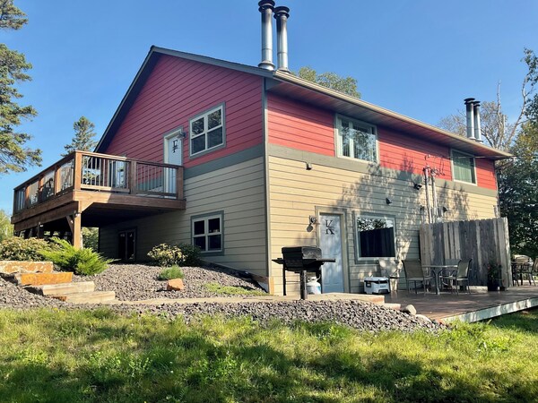 Encampment River Suite W/ Sauna & Fire Pit - Split Rock Lighthouse State Park, Two Harbors