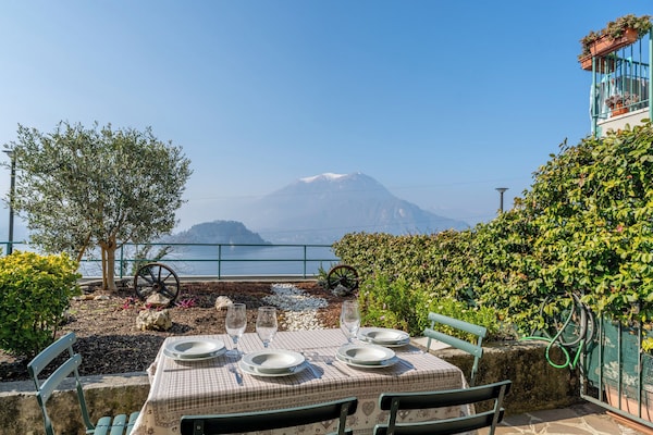 The Terrace On Como Lake  - Varenna Pino - Varenna