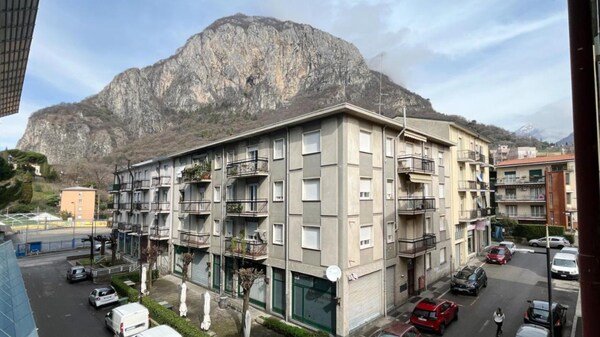 La Casa Di Ange - Two Bedroom Apartment, Sleeps 5 - Lecco