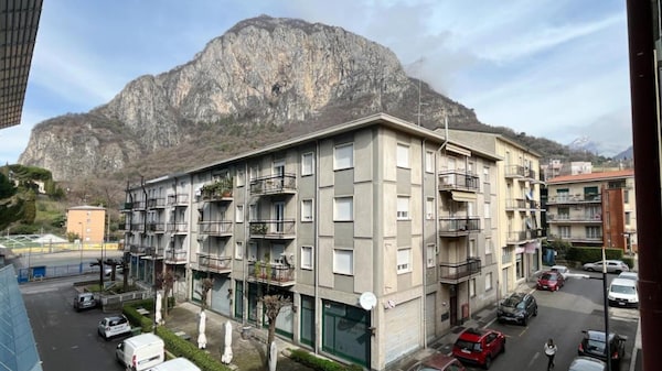 La Casa Di Ange - Two Bedroom Apartment, Sleeps 5 - Lecco