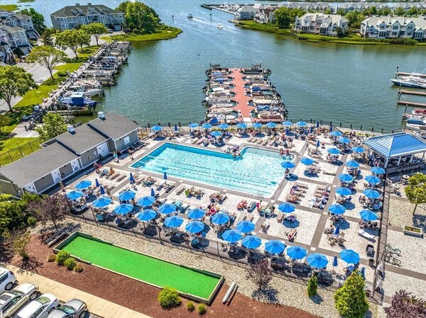 Beachy Pines-3 Bedrooms, 2 Bathrooms, Sleeps 6-non-group Rental - Ocean Pines, MD