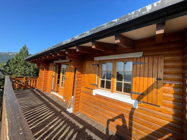 Charming Chalet With Fireplace And Terrace In Les Angles - Les Angles