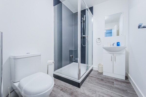 9 Regent Circus Apartment Central Location Long Stays - Gloucestershire