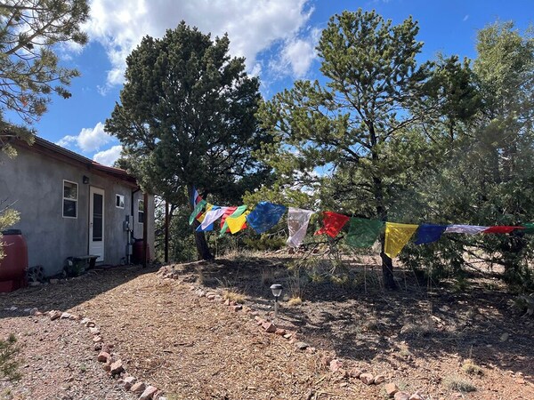 Tranquil Zen House On An Enchanted Hilltop - Santa Fe, NM
