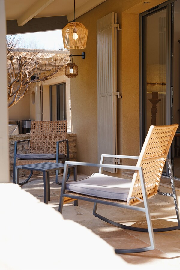 Sublime Maison De Campagne Avec Piscine. Le Calme Absolu Au Cœur Du Luberon - Gordes
