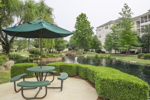 Adventure In Missouri! Fishing, Mini-golf, Mountain Biking, Near Moonshine Beach - Branson, MO