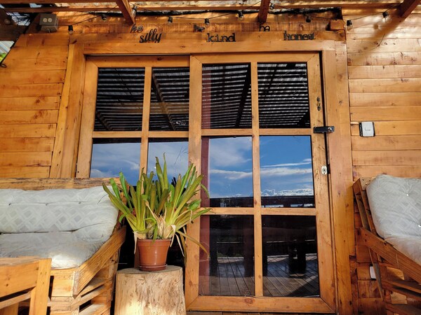 Charming 2-bedroom Bungalow With Wifi In Delightful Antioquia - Rionegro