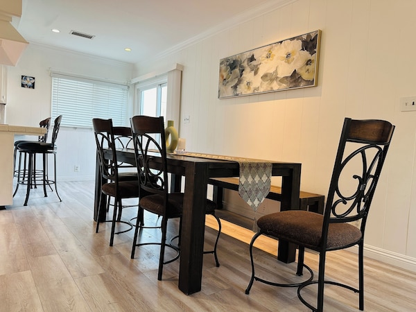 Spacious 4-bedroom House In Beautiful Baldwin Park With Wifi, Ac - Arcadia