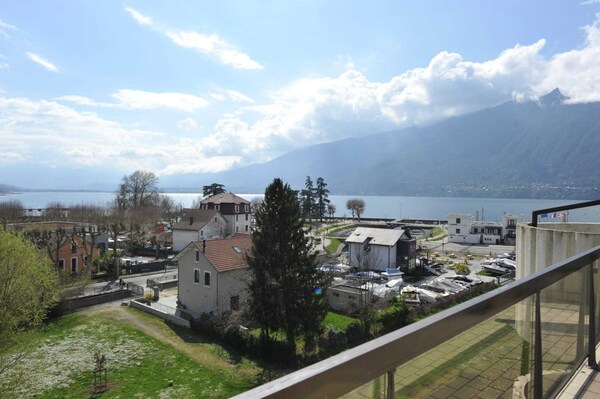 L'alizée - Terrace Overlooking The Lake - Aix-les-Bains