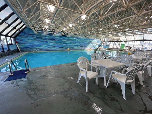 8/16 -23 And 8/23-30 Beach Resort In Atlantic City, 250 Negotiable - Brigantine, NJ