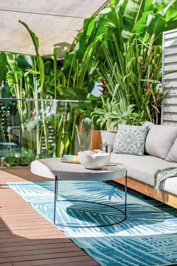 Abbey's Burleigh Haven. 2 Min Walk To James Street - Gold Coast