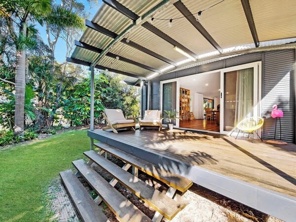 Mudjimba Beach Haven - Stroll To The Sea - Mudjimba