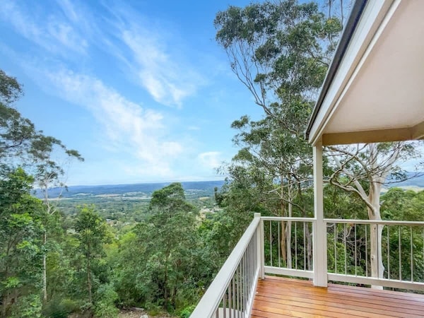 Hinterland Tranquil Escape With Beautiful Views - Cooroy