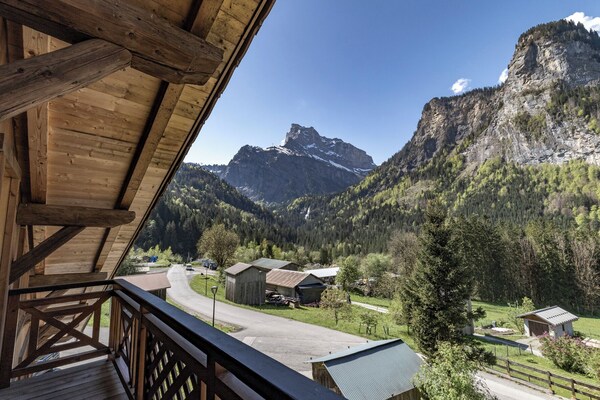 Chalet 'Les Laouchets - 8 Pers' Avec Vue Sur La Montagne, Balcon Et Wi-fi - Sixt-Fer-à-Cheval