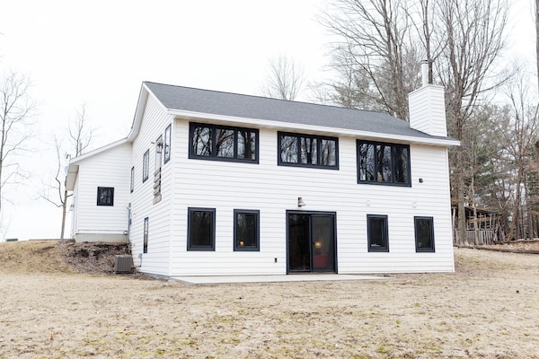 Erin Hills Area Perfect Getaway, Specializing In Golf And Wedding Guest Groups - Hartford, WI