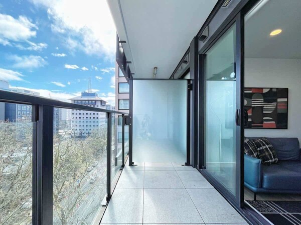 Perfect Central Living Ac 1 Bed Vs Pool Gym Sauna Near Skytower - 오클랜드