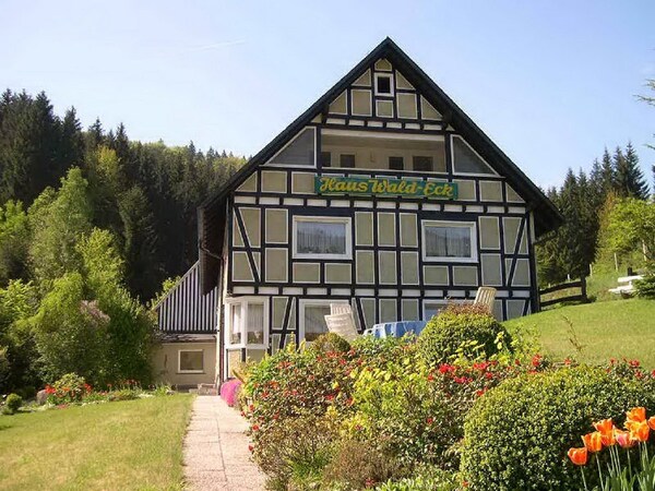 Ferienwohnung 'Typ A' Mit Bergblick, Gemeinschaftsterrasse Und Wi-fi - Schmallenberg