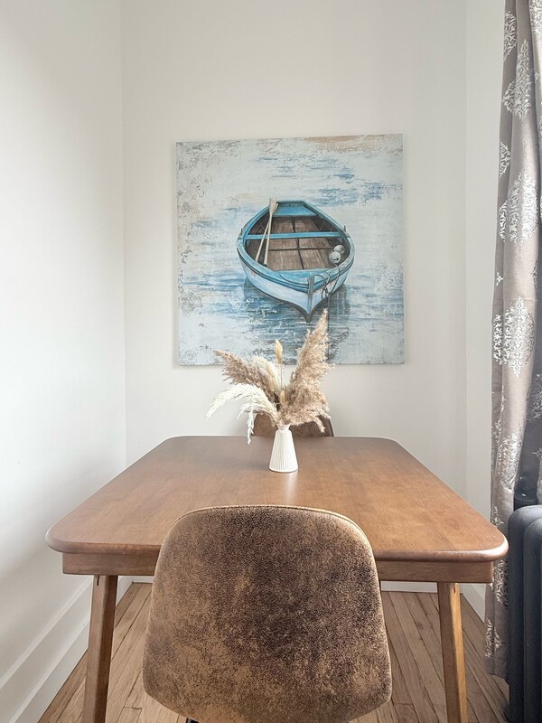 Modern Studio In Downtown Rochester With A Full Kitchen And Smart Tv, Steps From High Falls. - Brighton, NY