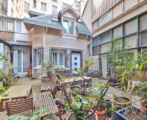 Love House - Butte Aux Cailles - Paris