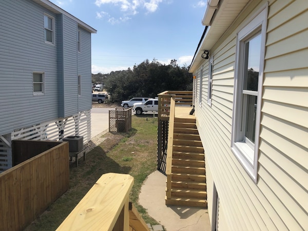 Quaint 4-bedroom Cottage In Nags Head Located Just Minutes From White Silky Sand - Kill Devil Hills, NC