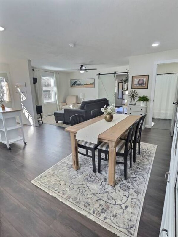 Chic 1-bedroom Apartment With Wifi, Ac Minutes From Philpott Lake - Virginia