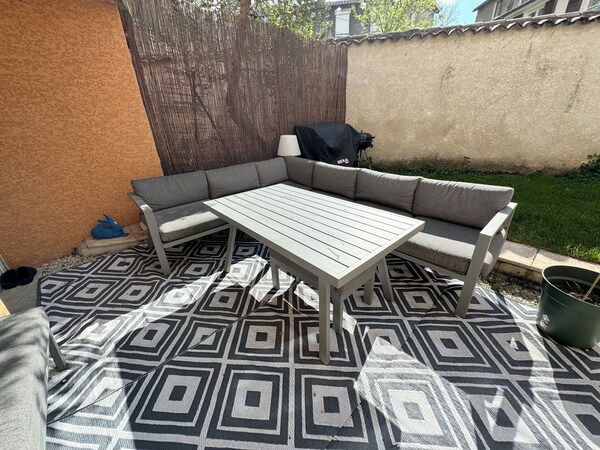 Oasis De Confort  Avec Jardin Privé Aux Portes De Lyon. - Gare de Lyon Part-Dieu