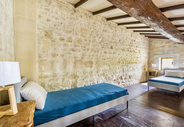 Domaine De Brancas Provence Gem Main - Camargue