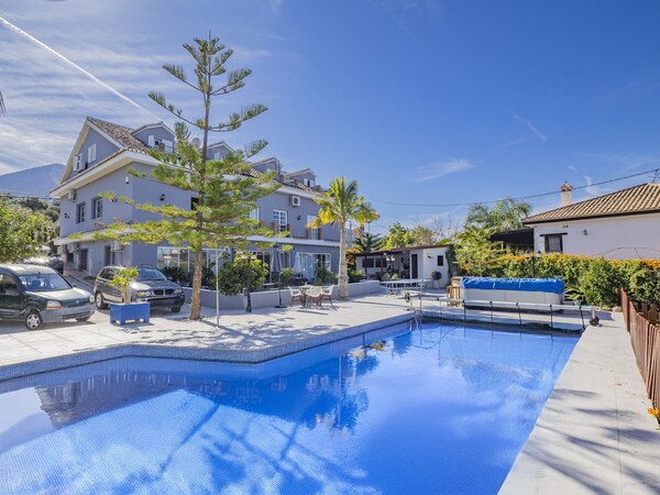 Cubo's Lucy's Place 1 Bedroom Apartment / Pets / Community Pool / Free Wifi - Alhaurín el Grande