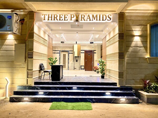 Three Pyramids Boutique Hotel - Egypt