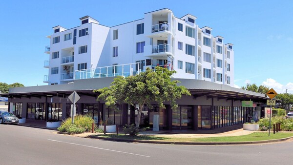 Platinum Apartments Unit 12 - Bargara