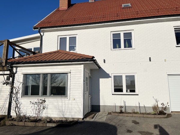 Geräumige, Komfortable Wohnung Im Zentrum Von Vimmerby | Se05080 - Vimmerby