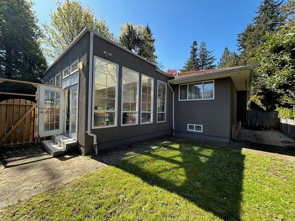 Vancouver Private 3 Bedrooms 3 Bathroom,  5 Min To Airport, 15 Min To Downtown - Vancouver