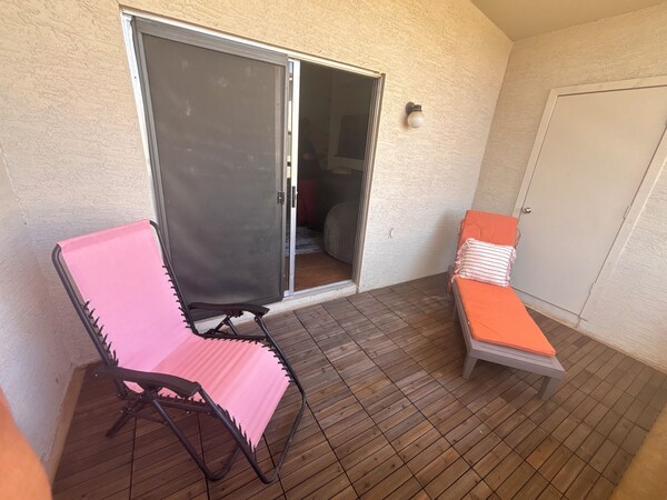 Cozy 2-bedroom Condo In Welcoming Phoenix With Wifi, Ac - Tempe, AZ