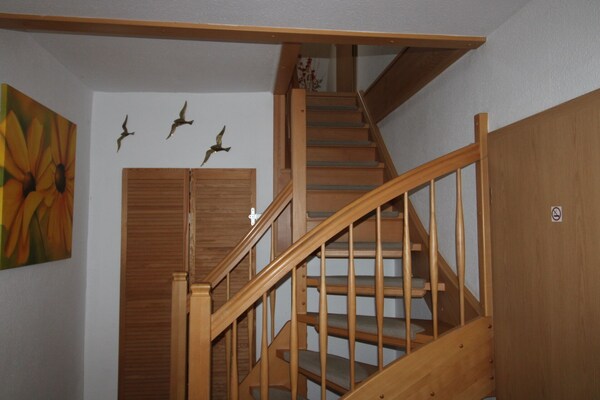 Die 2 Raum Ferienwohnung Im 1. - Wustrow