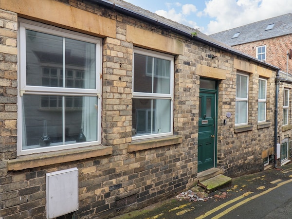 The Bungalow, Pet Friendly, Character Holiday Cottage In Whitby - Sandsend