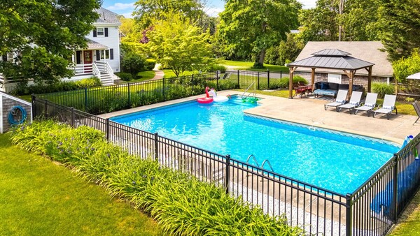 1.2 Acre Estate | Pool | Close To Beaches | Games - Falmouth, MA