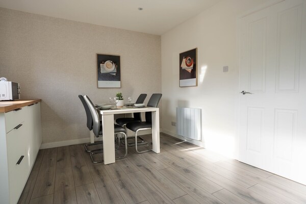 Snug Modern Home In Tillicoultry - Fife