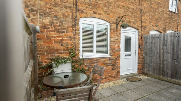 No.3 Laburnum Cottages - Stratford-upon-Avon