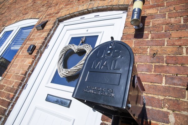 No4 Laburnum Cottages - Gloucestershire