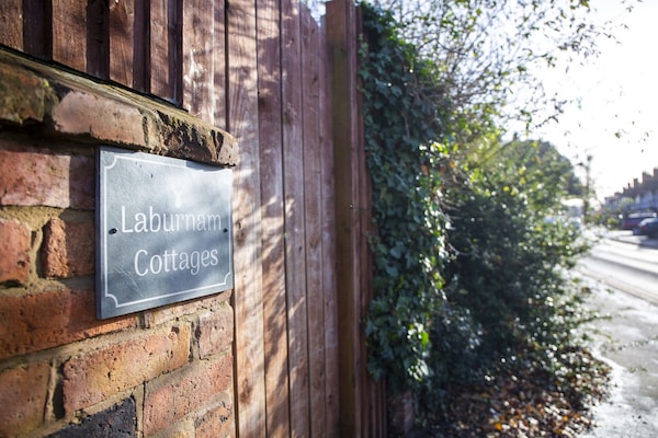 No.5 Laburnum Cottages - Stratford-upon-Avon