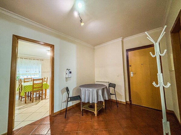 Bragança Holiday Home For Tourists Students Digital Nomads Bed Linen And Towels - Bragança