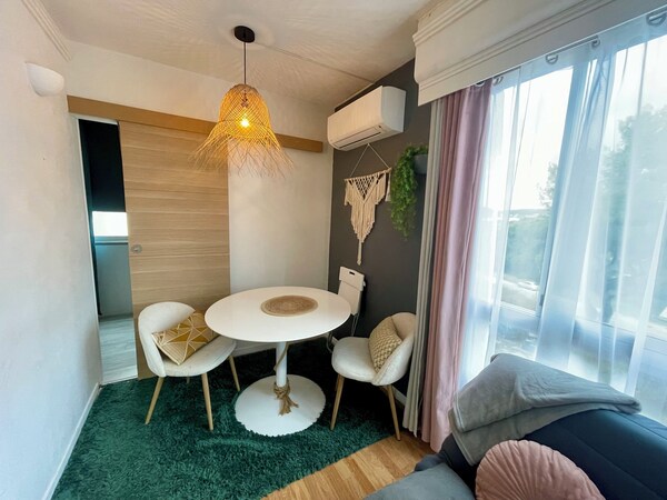 Port De Hyeres - Beautiful 4-person Apartment + Parking Space - Porquerolles