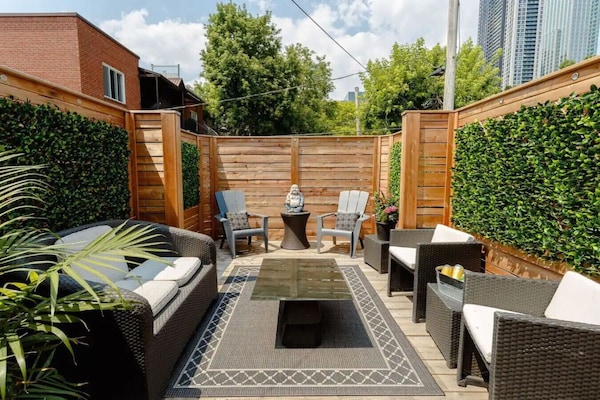 Mtl Townhouse- 3 Bdr In The Heart Of The City - Montreal
