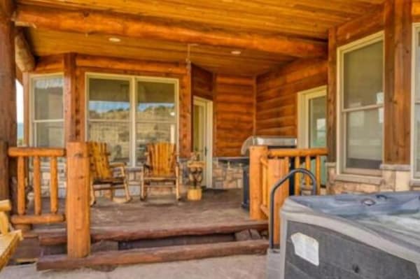Beautiful 3bed 4bath Cabin With Hot Tub. Close To Ski, Golf, Fish, Hike, 4x4 - South Fork, CO