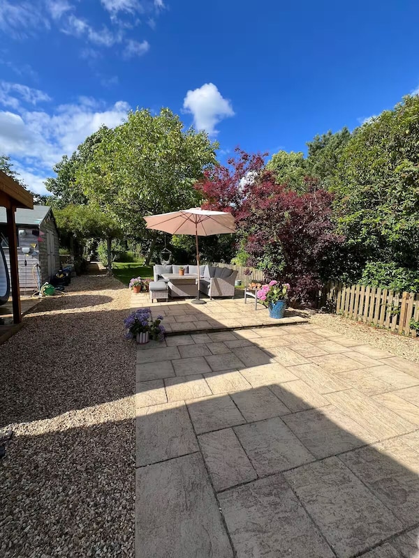 Private Cabin Near Bath & Longleat With Hot Tub For Relaxing Getaway - Chippenham