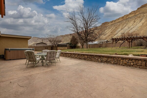 Spacious 5-bedroom House With Wifi, Ac In Charming Palisade - Palisade, CO