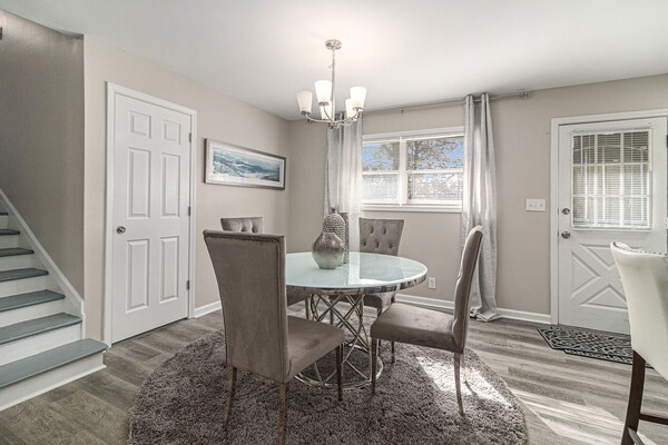 Modern 3br Retreat With Huge Yard & Grill - Sleeps 8 Close To Atl Airport - Fairburn