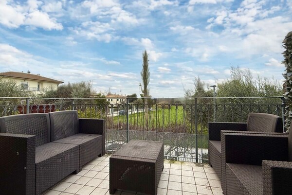 S346  Sirolo, Three-room Apartment In A Residential Area - Sirolo