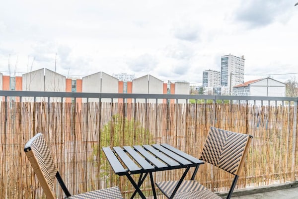Les Ailes Du Vent - 10min Paris - Parking - ibis Paris Porte de Montreuil