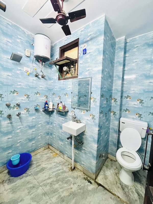 Private 1 Bhk Apartment In New Delhi Couple Friendly - Bahadurgarh